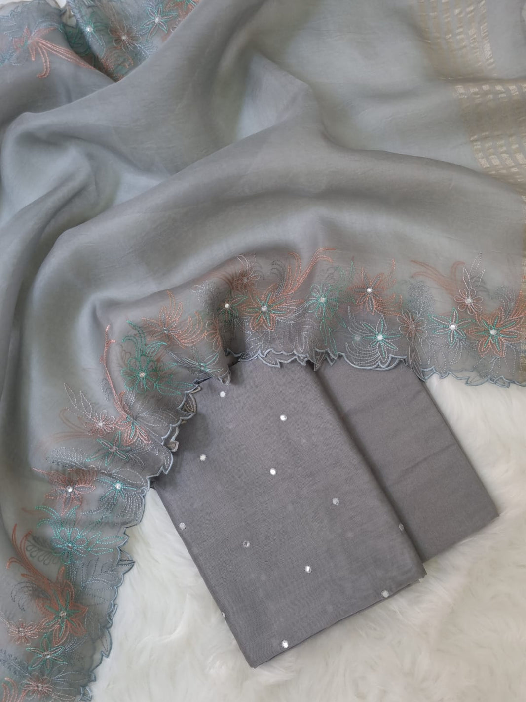 Shop Quality Handmade Sarees, Unstitched Suits Online – fab-persona