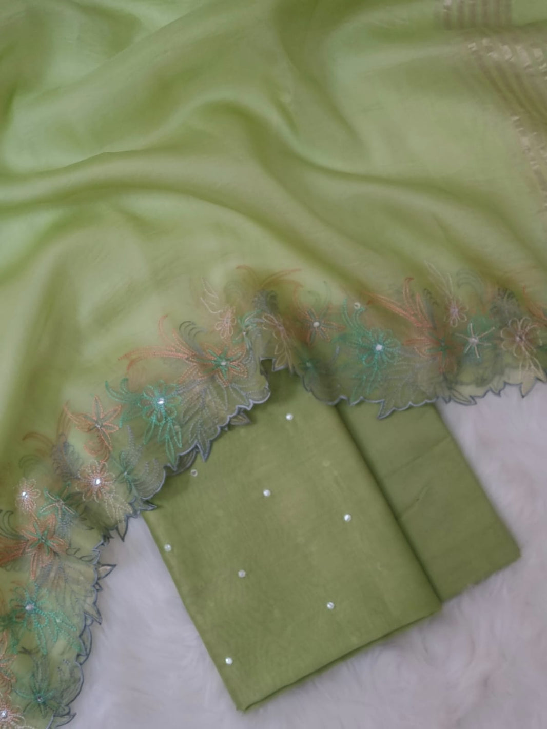Shop Quality Handmade Sarees, Unstitched Suits Online – fab-persona